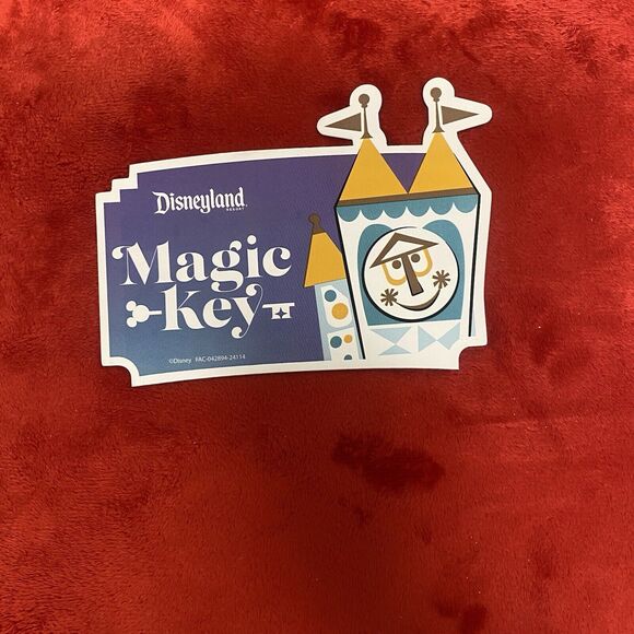 Disney | Toys | Disneyland Magic Key Magnet Small World Brand New ...